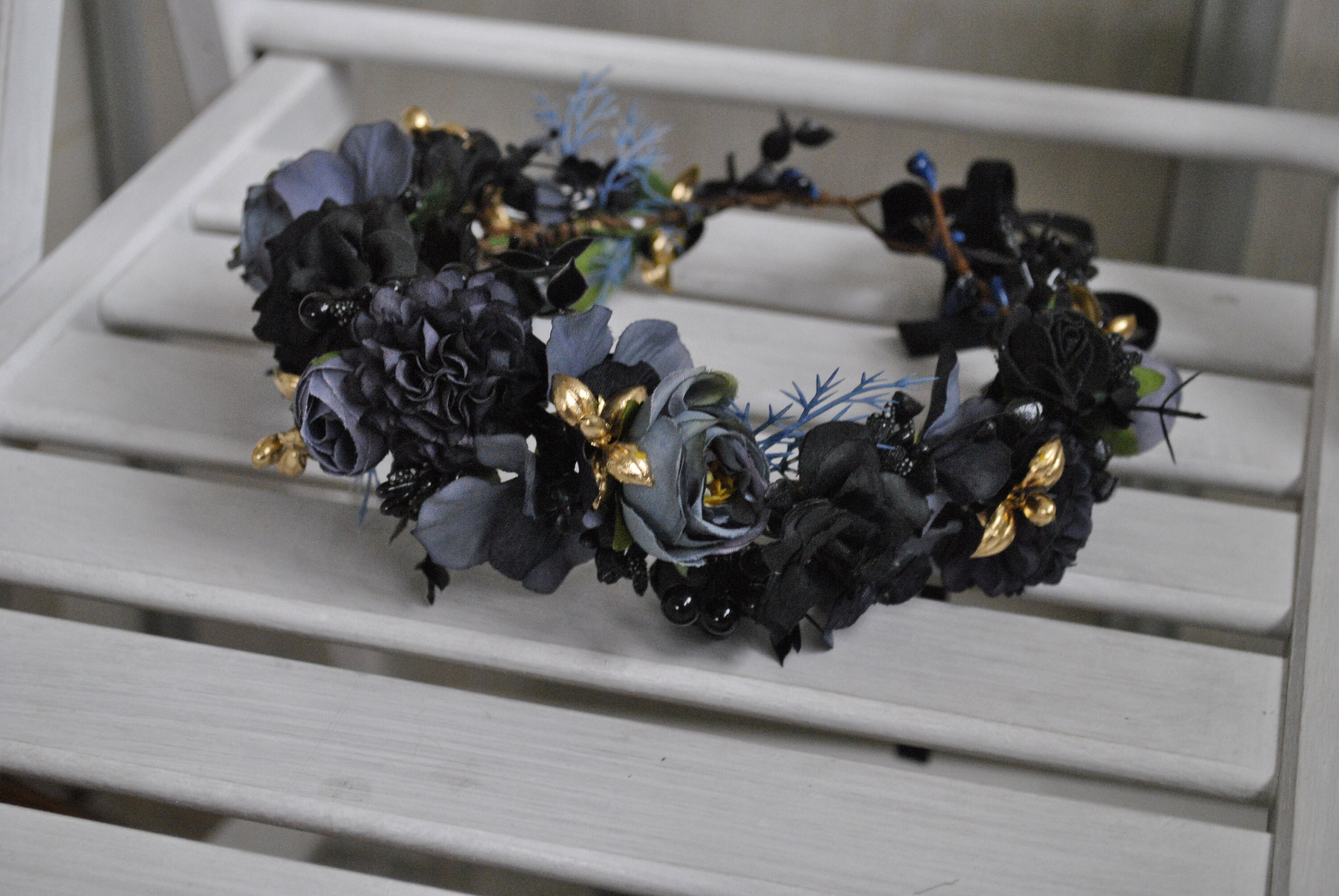 Black Wedding Arch Swag, Gothic Wedding Arch Flowers, Halloween Wedding ...