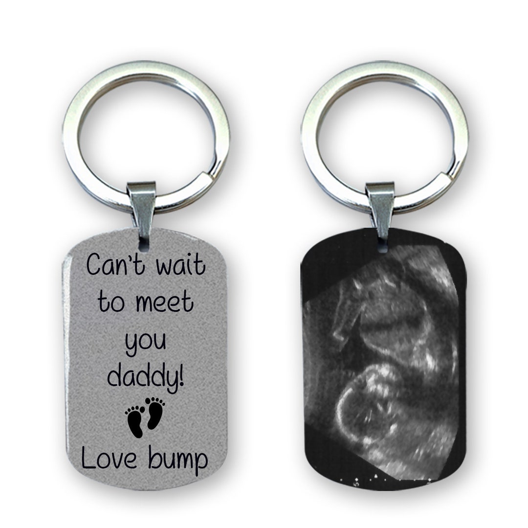 Personalised Scan Photo Engraving Keyring - Daddy to Be Mummy to Be ...