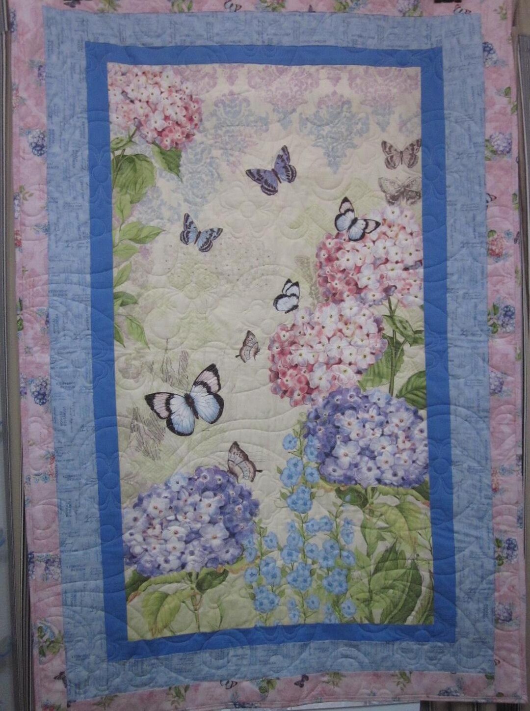 Hydrangea Throw Quilted Hydrangea Throw Hydrangea Wall Hanging Etsy