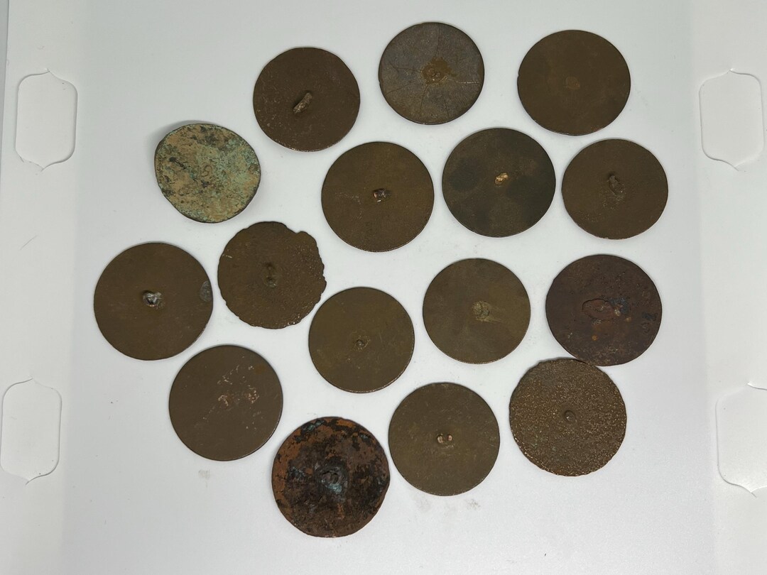 Lot of 1700s Colonial Large, Flat “dandy” Buttons - Etsy
