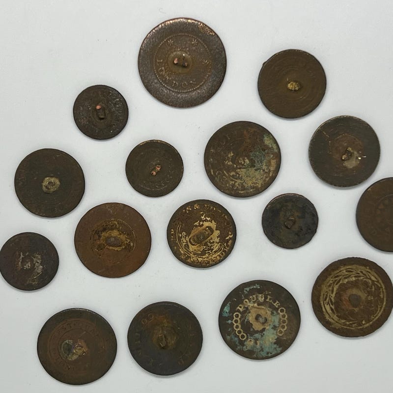 Colonial Buttons - Etsy
