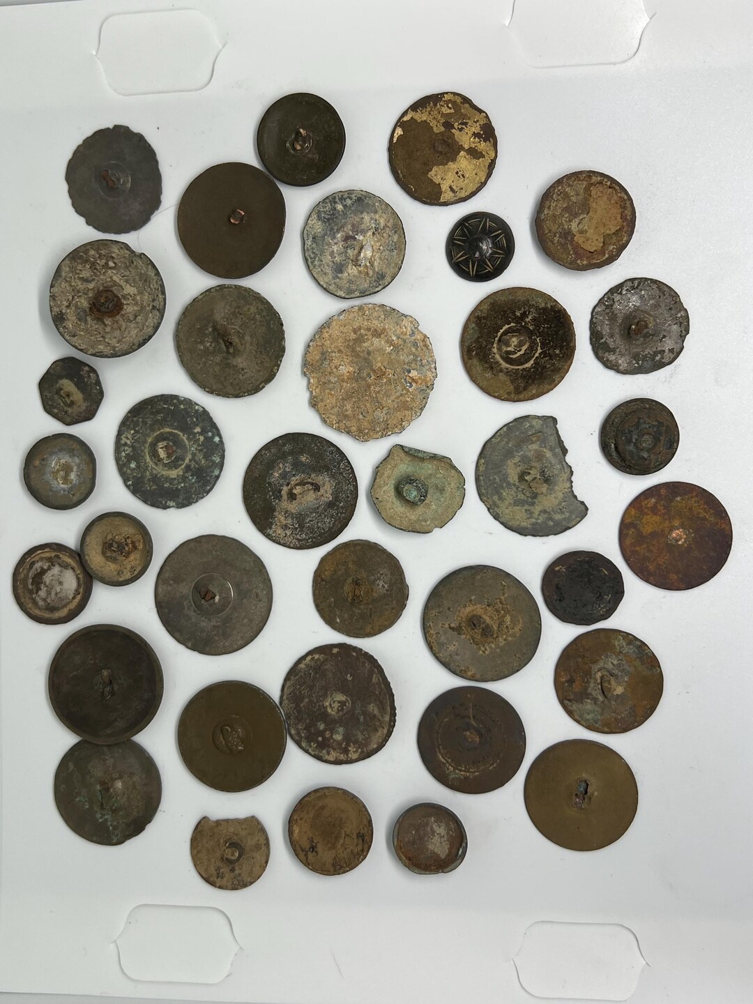 Mixed Lot of 1700s - 1800s Buttons Dug in New England - Etsy