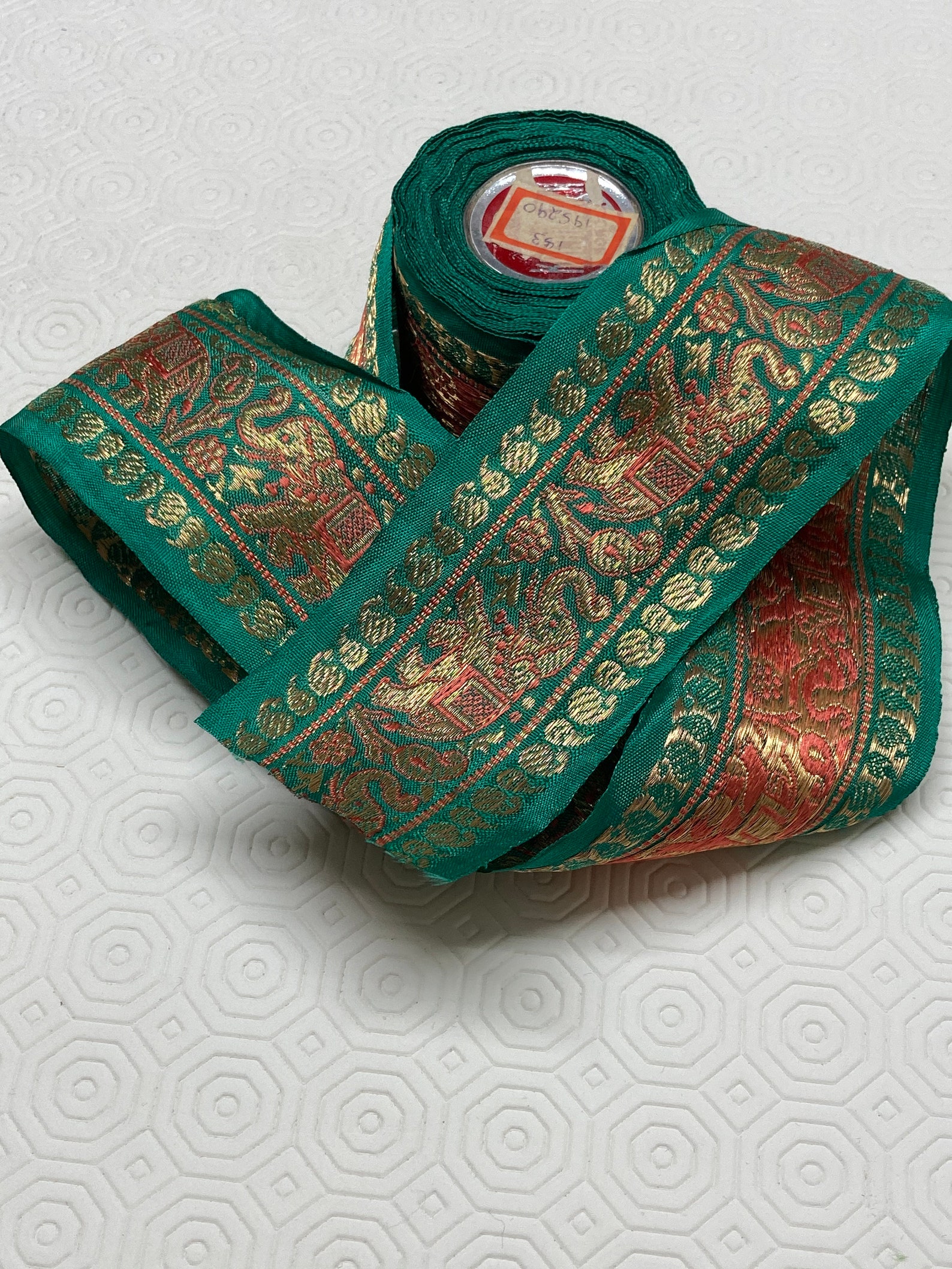 Indian jacquard ribbon. Indian trimmings. Indian ribbon. - Etsy.de