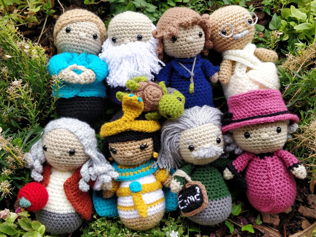 Iconic People Pioneer Amigurumi Crochet PATTERN Merkel Charles Darwin ...