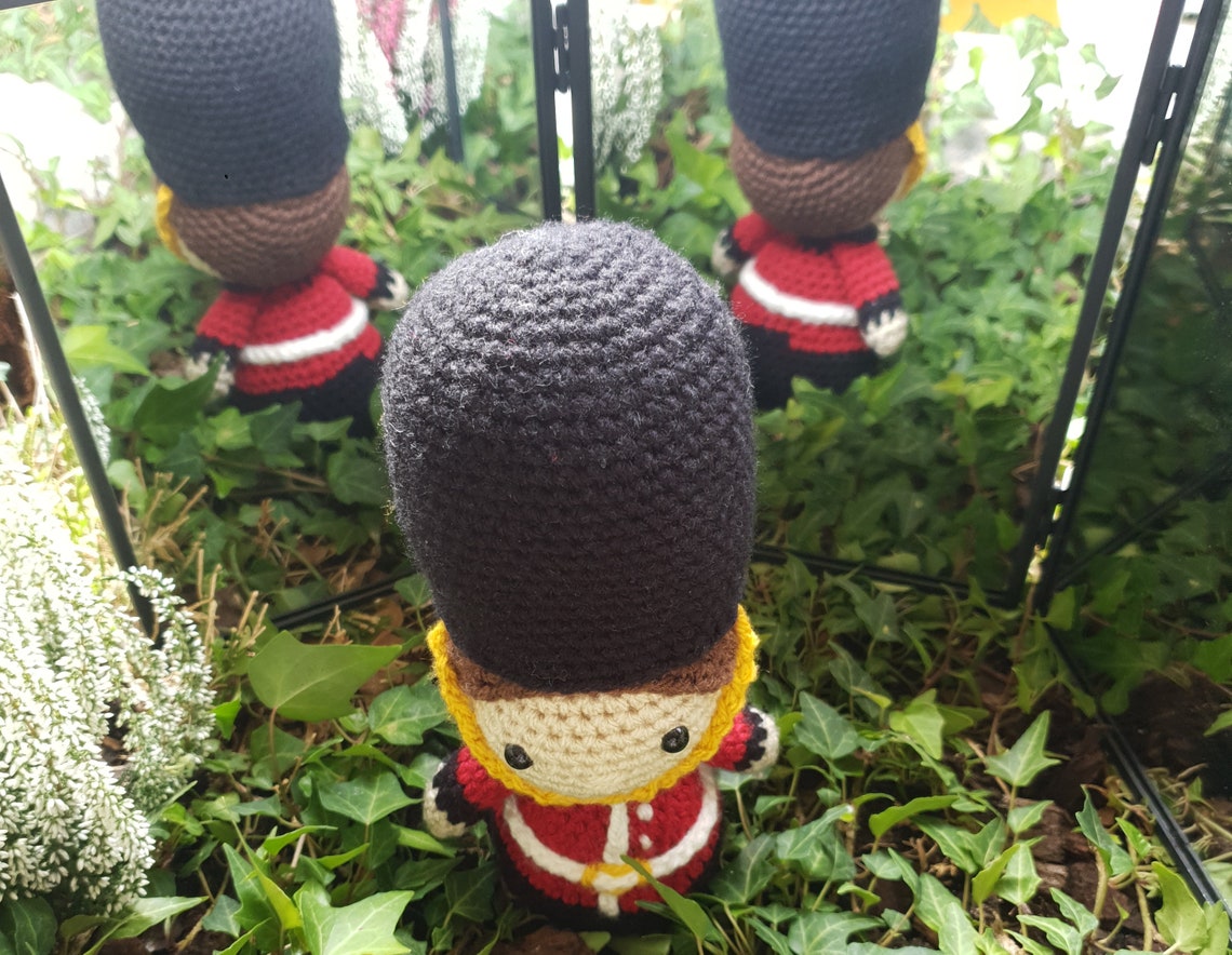 Kings Guard Amigurumi Crochet PATTERN United Kingdom London - Etsy