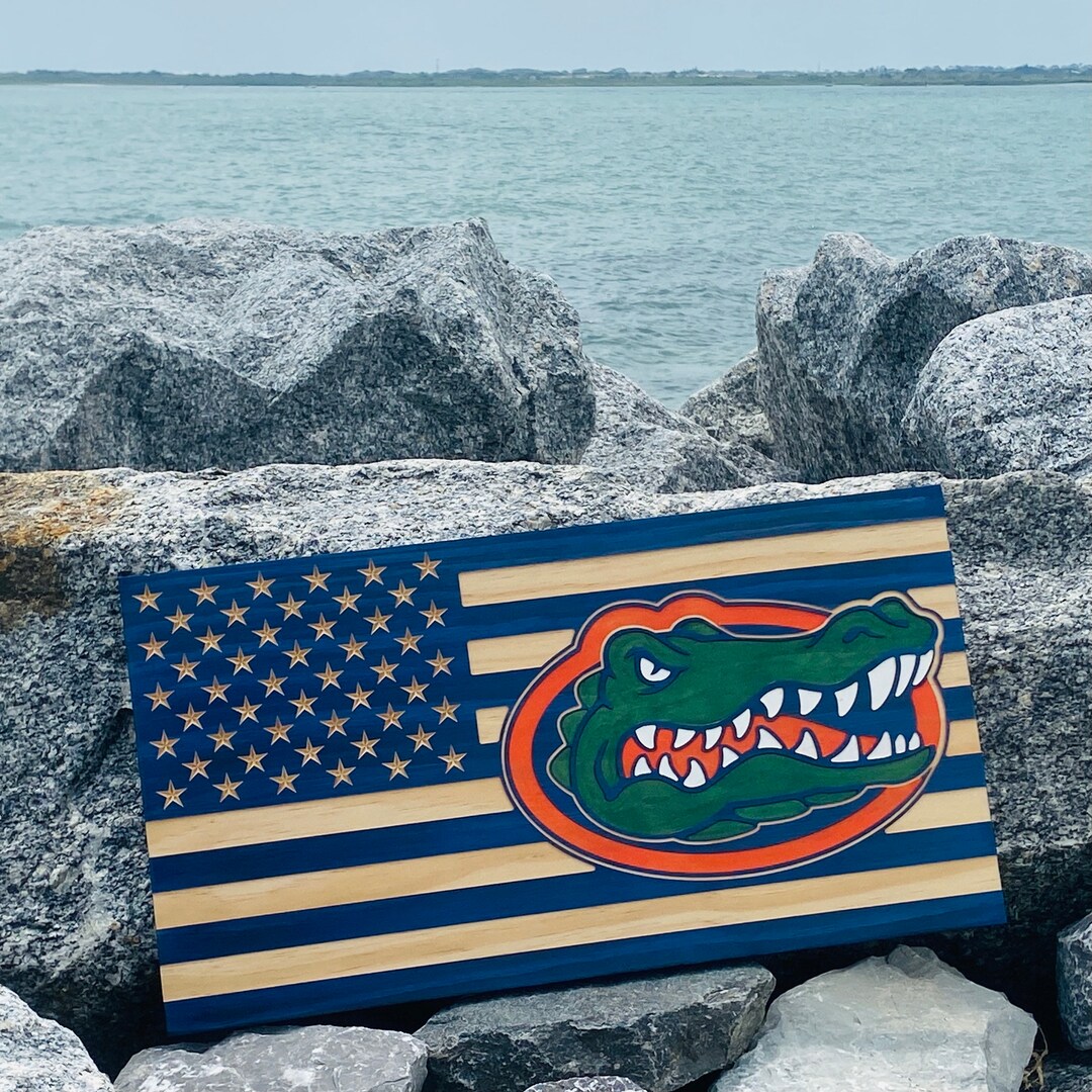 Florida (UF) Gator Wooden Flag - Etsy