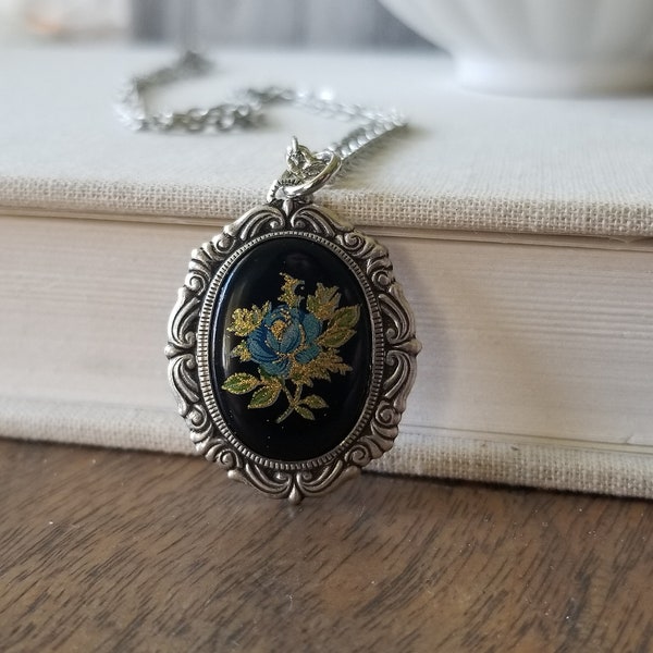 Cameo Flower Pendant - Etsy