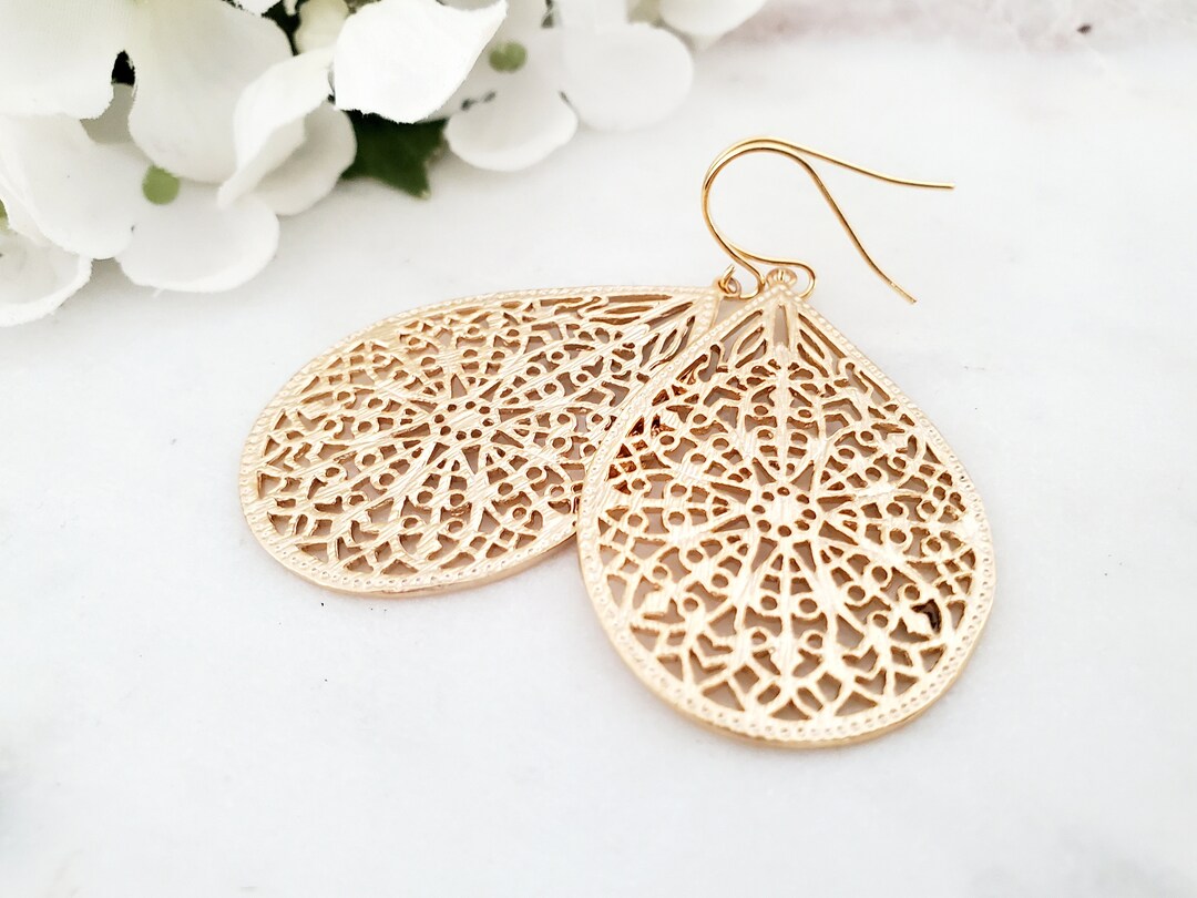Teardrop Filigree Earrings in Gold - Etsy