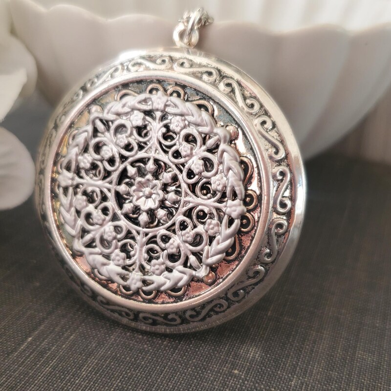 Filigree Locket - Etsy