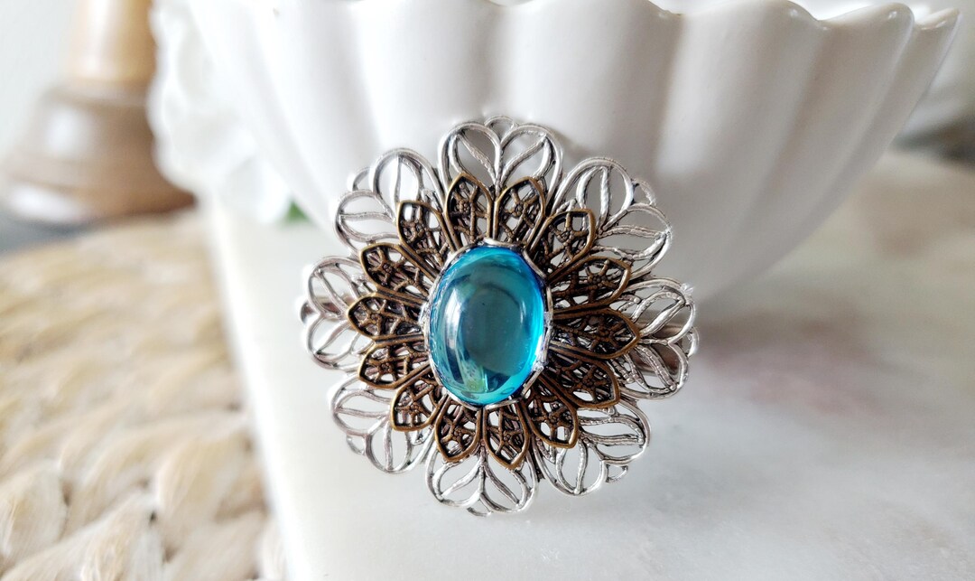 Filigree Medallion Brooch Pin, Antique Silver Bronze Flower - Etsy