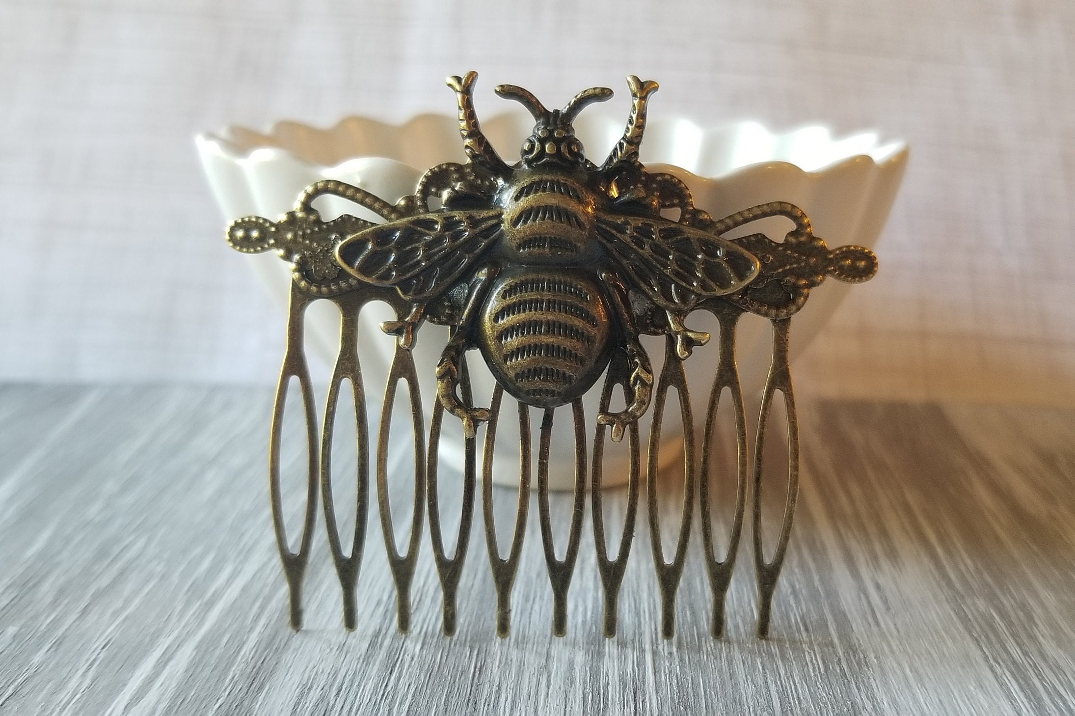 Vintage Style Bee Hair Comb in Bronze - Etsy