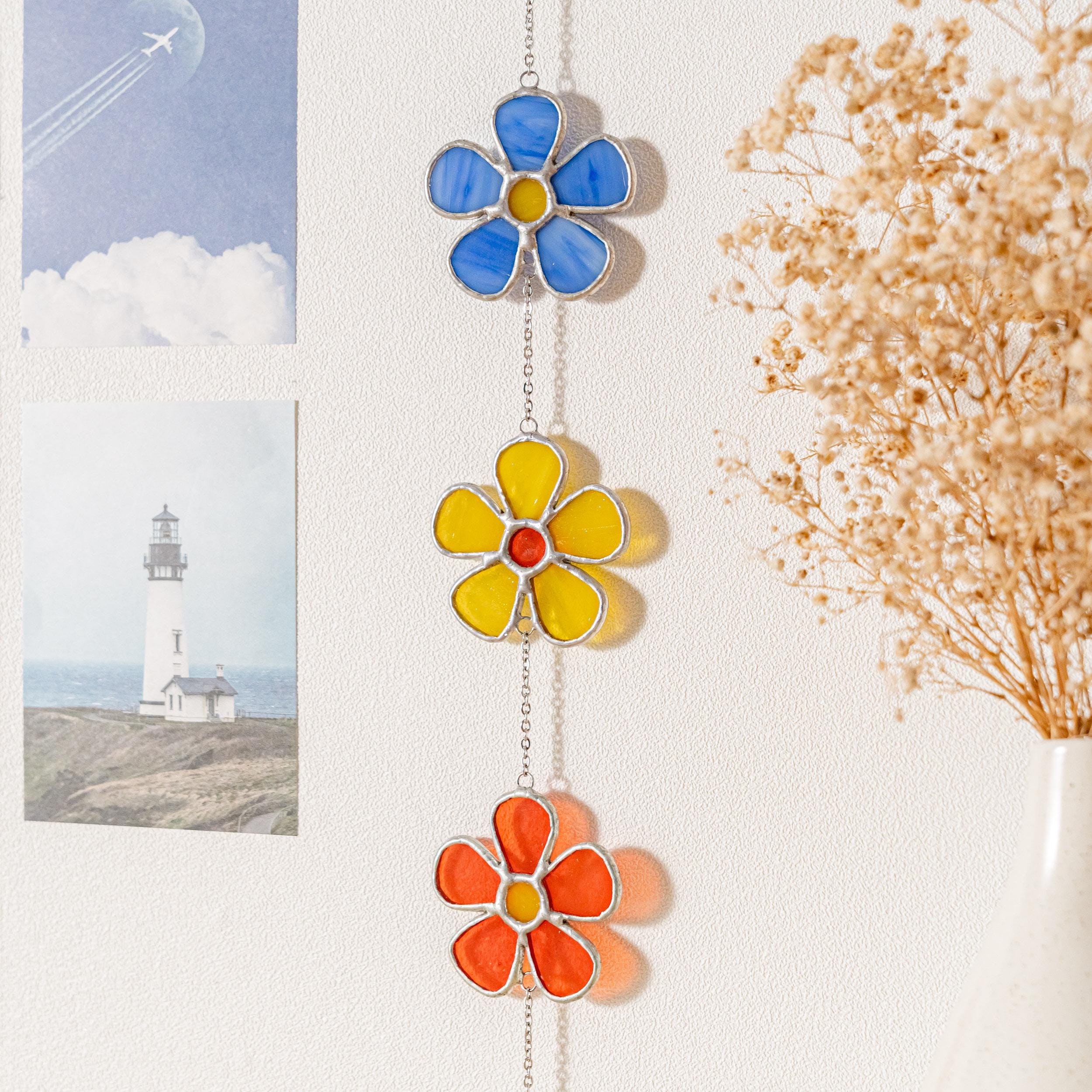 String of Flower Garland, Flower Suncatcher, Window Sun Art, Stained ...