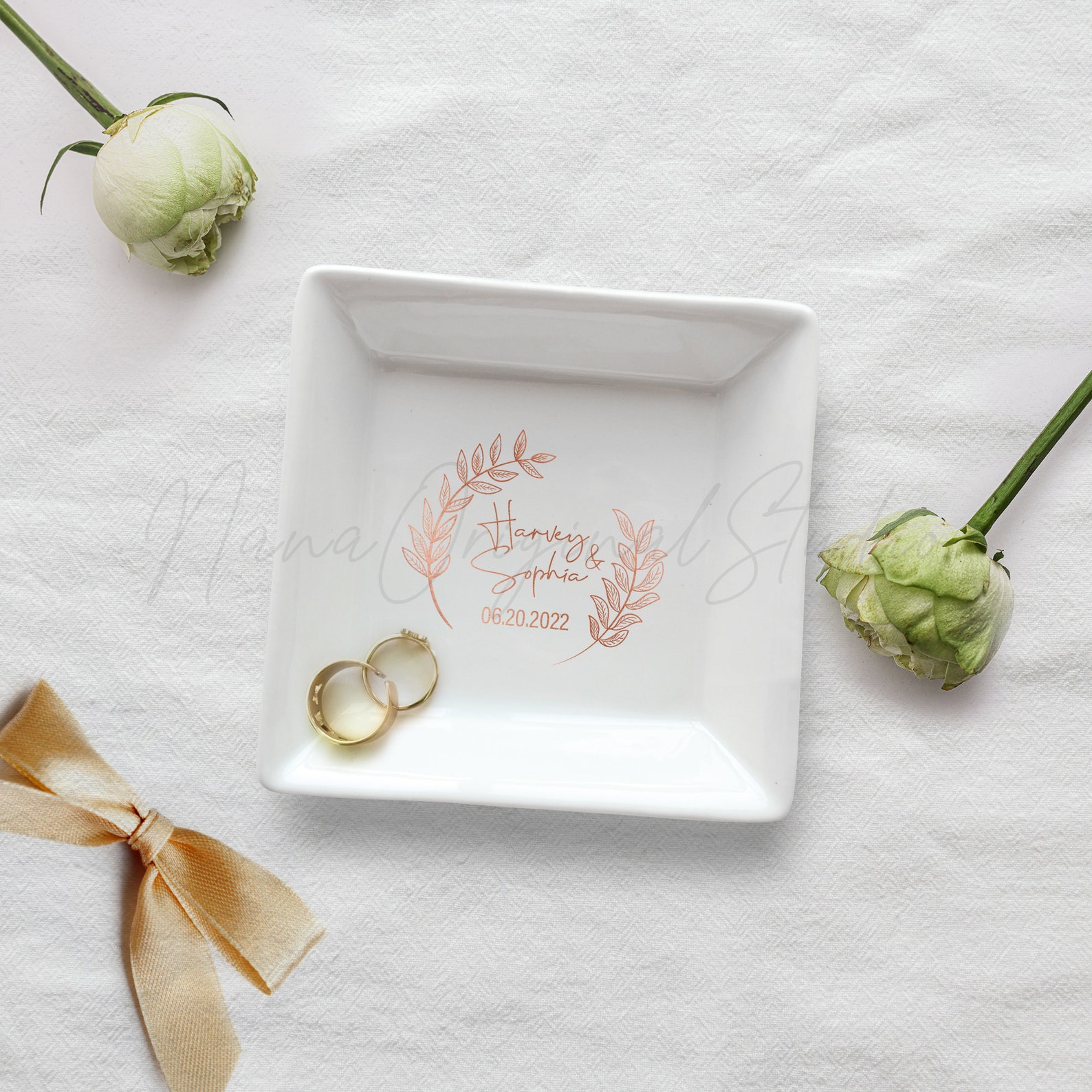 Personalized Ring Holder for Bride and Groom Custom | Etsy