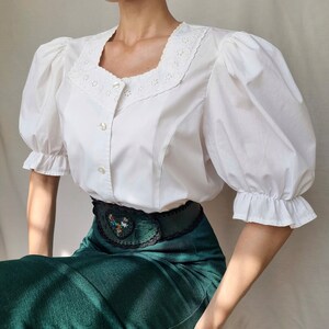 Austrian Blouse Puffy Sleeves Squared Neck Line Eyelet/folklore Blouse ...