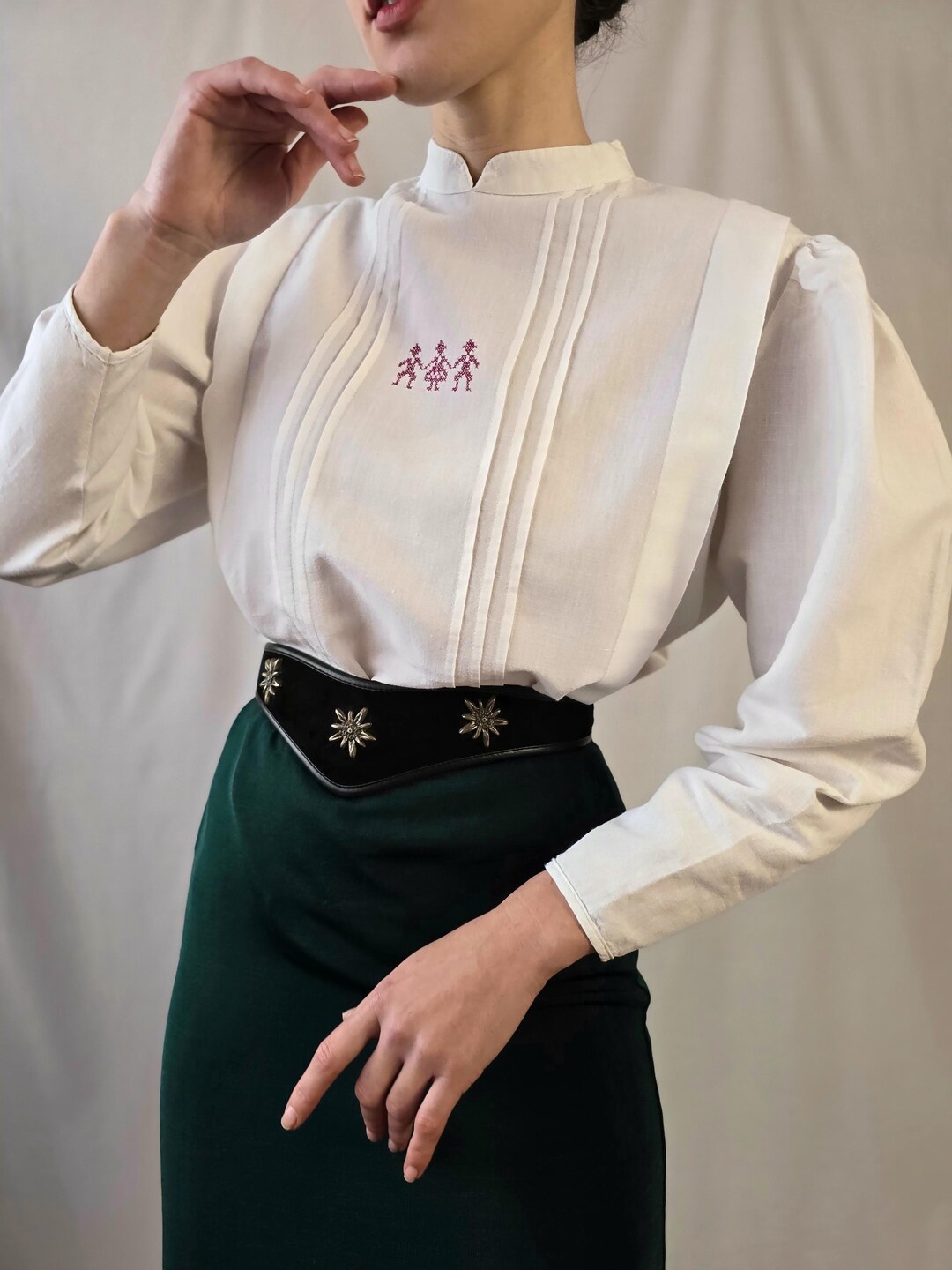 Victorian Blouse Puffy Sleeves Embroidered Dirndl Blouse Germany ...