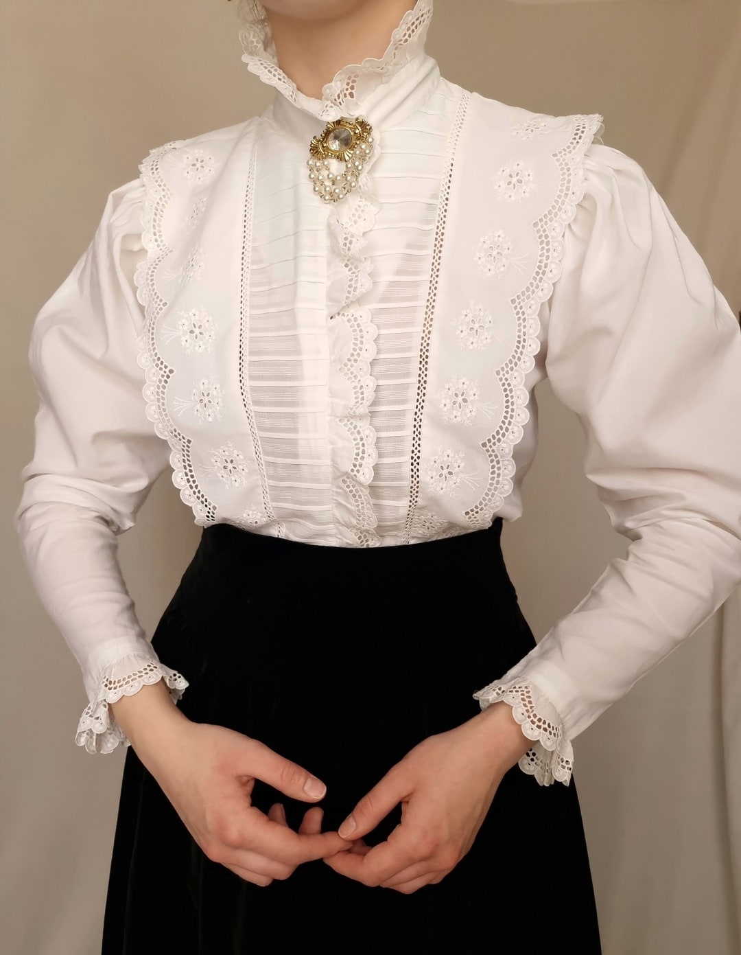 Vintag Blouse Puffy Sleeves White/victorian Blouse Lace Embroidered ...