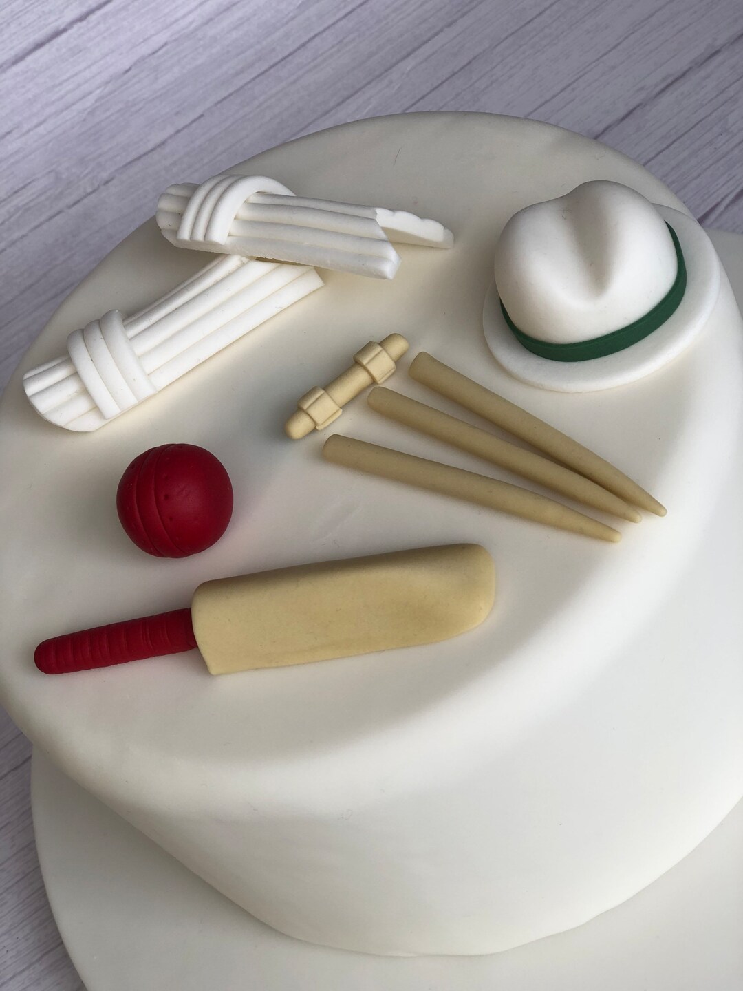 Handmade Edible Cricket Themed Fondant Cake Topper Set, Cupcakes, Happy ...