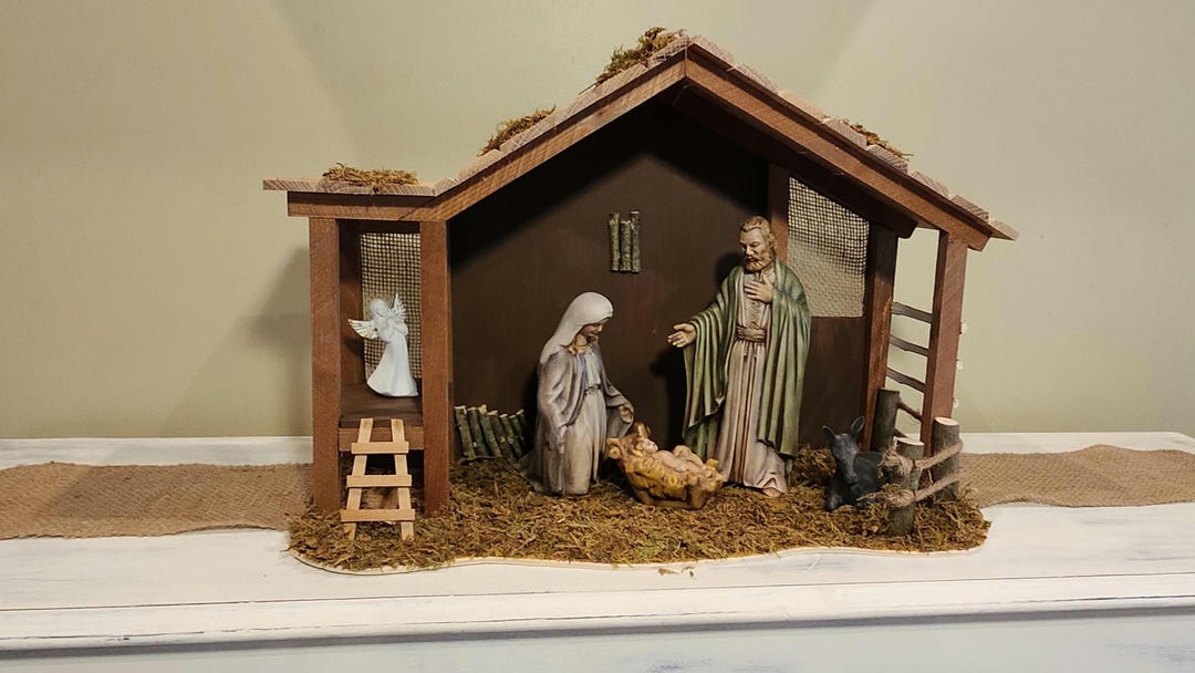 Nativity Stable Christmas Decor Lighted Creche Christmas Bethlehem ...