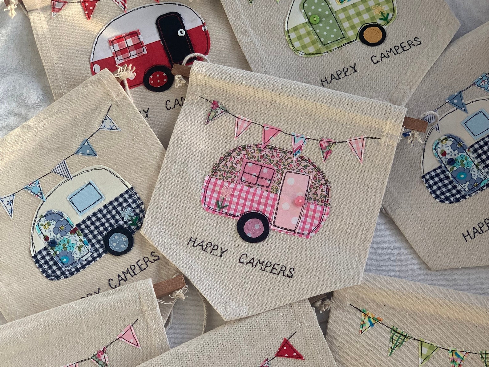 Happy Campers Caravan Wall Hanging Banner Charming Caravan Pennant ...