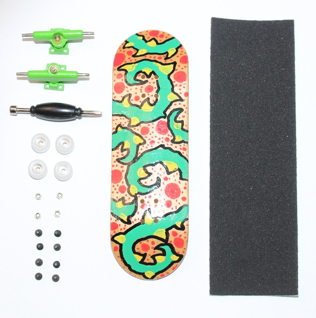 4CFB Hand Painted Complete Fingerboard Deck - 30mm Wide Wooden Finger ...