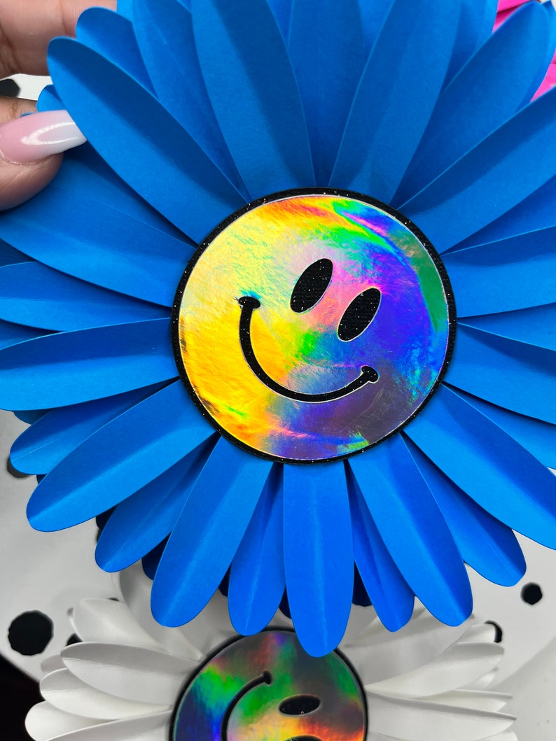 Smiley Face Classroom Decor| Classroom Decor| Smiley Face Daisies ...