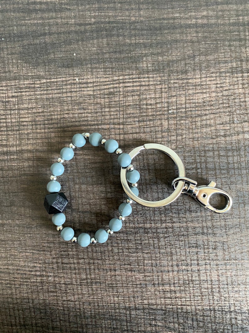 Gray Silicone Beaded Keychain, Handmade Keychain, Keychain Bracelet ...