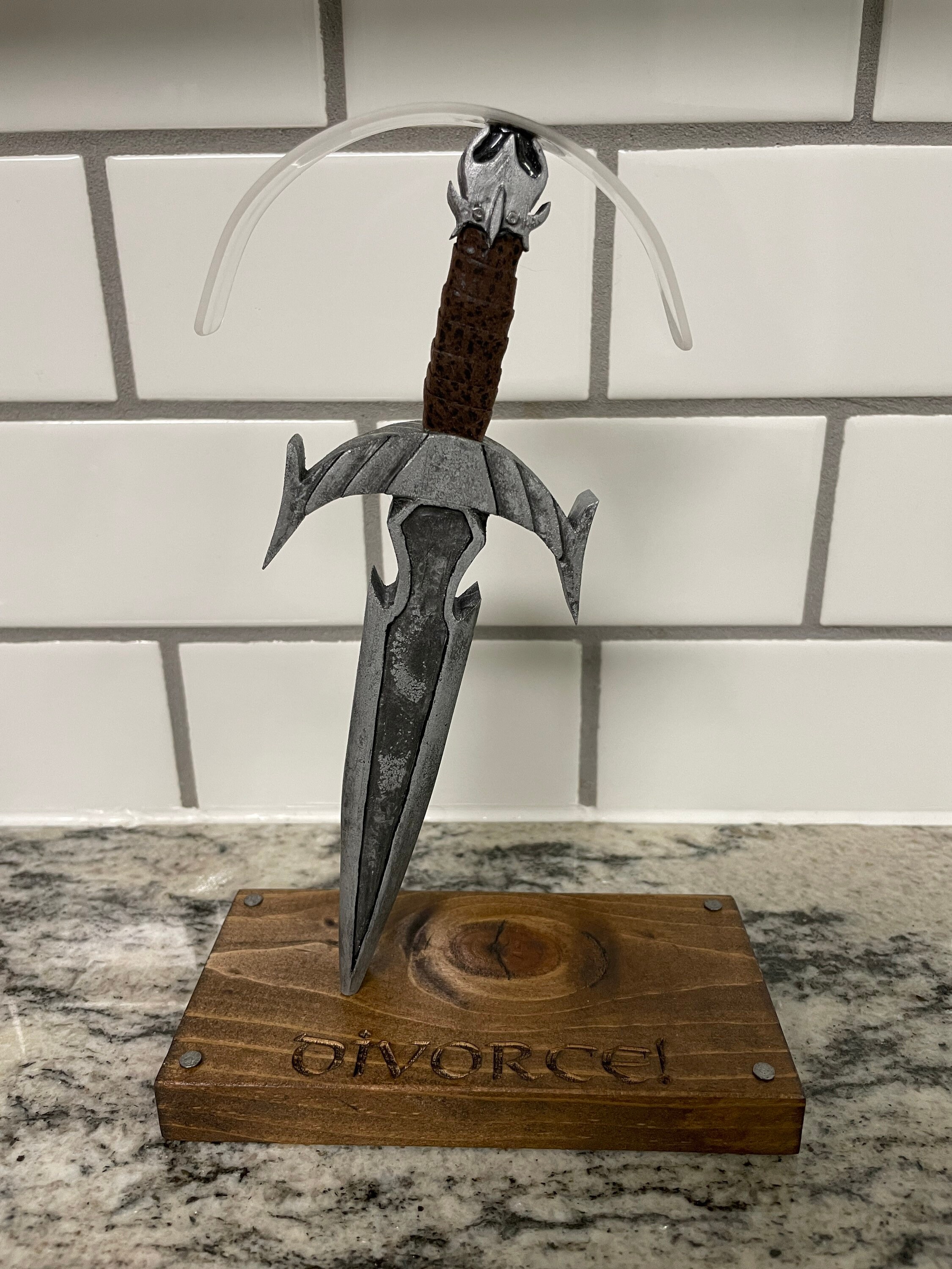 Mehrunes' Razor Headset Stand Skyrim Headphone Mount - Etsy