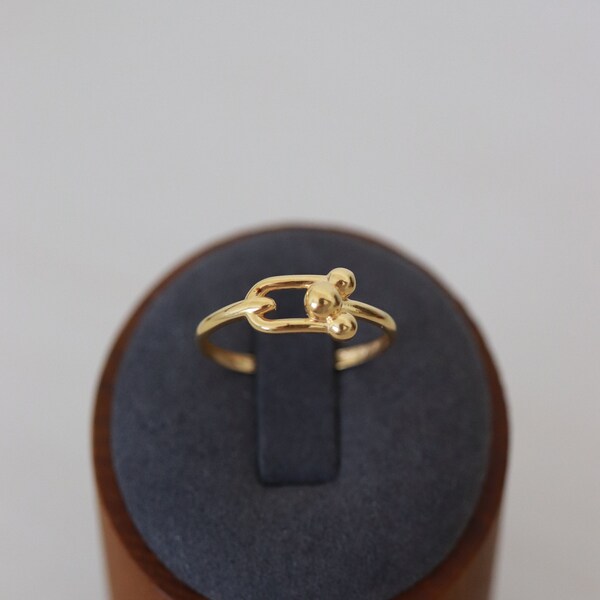 18k Ring - Etsy