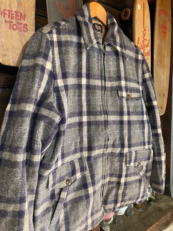 Vintage 1950's Woolrich Wool Flannel Jacket in Gray P… - Gem