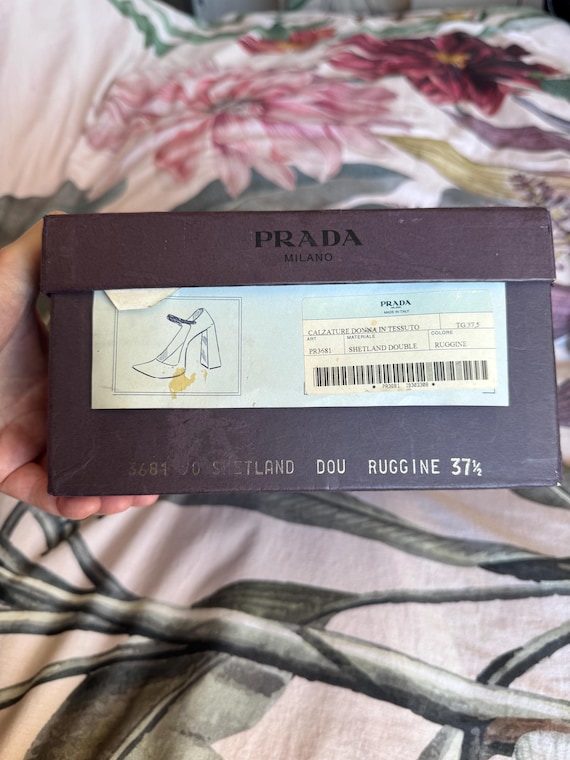 Prada Shoe Box Label