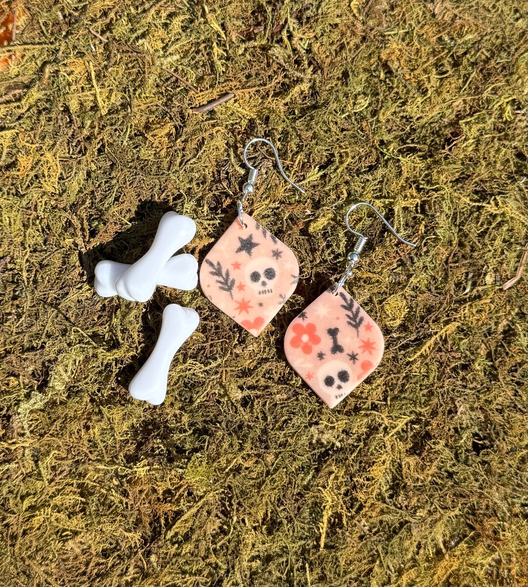 Peach Skulls - Etsy