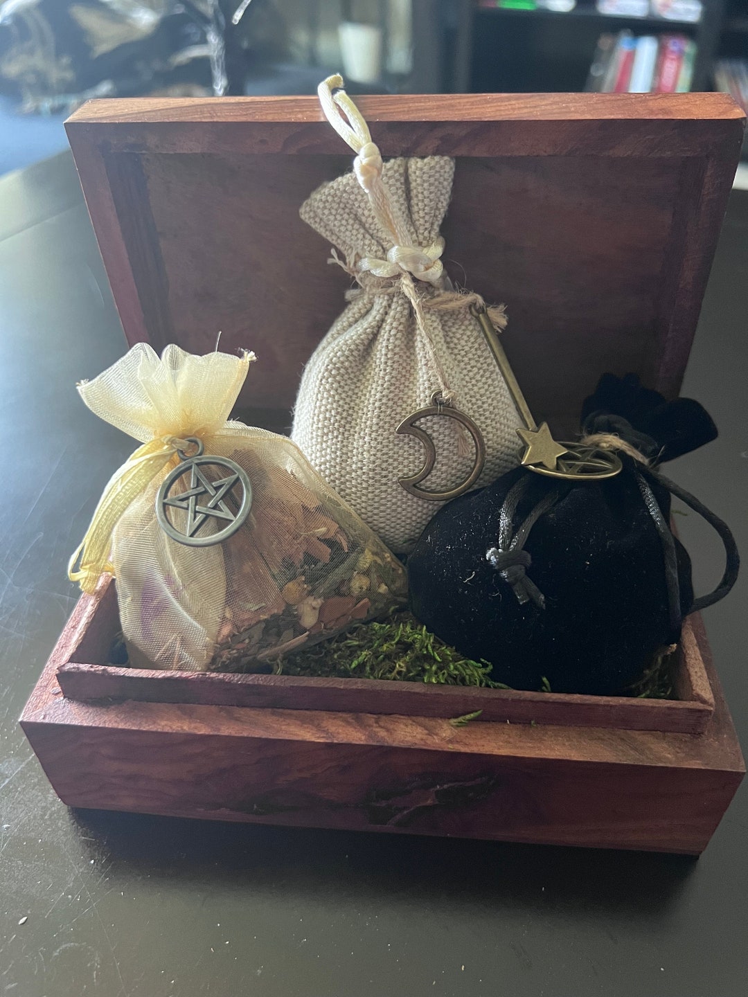 Intention Spell Sachet Protection Safe Travels Protection Money and ...