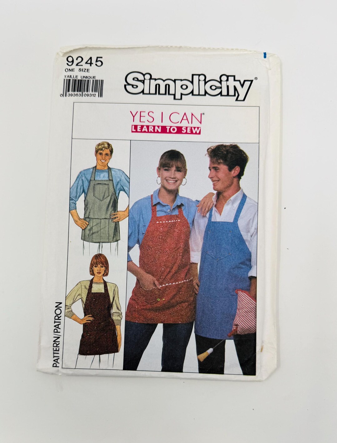 Simplicity Sewing Patter 9245 Misses' and Men's Retro Aprons One Size ...