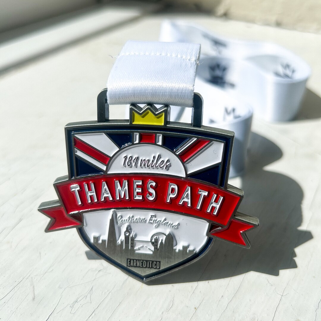 Thames Path Medal - Etsy
