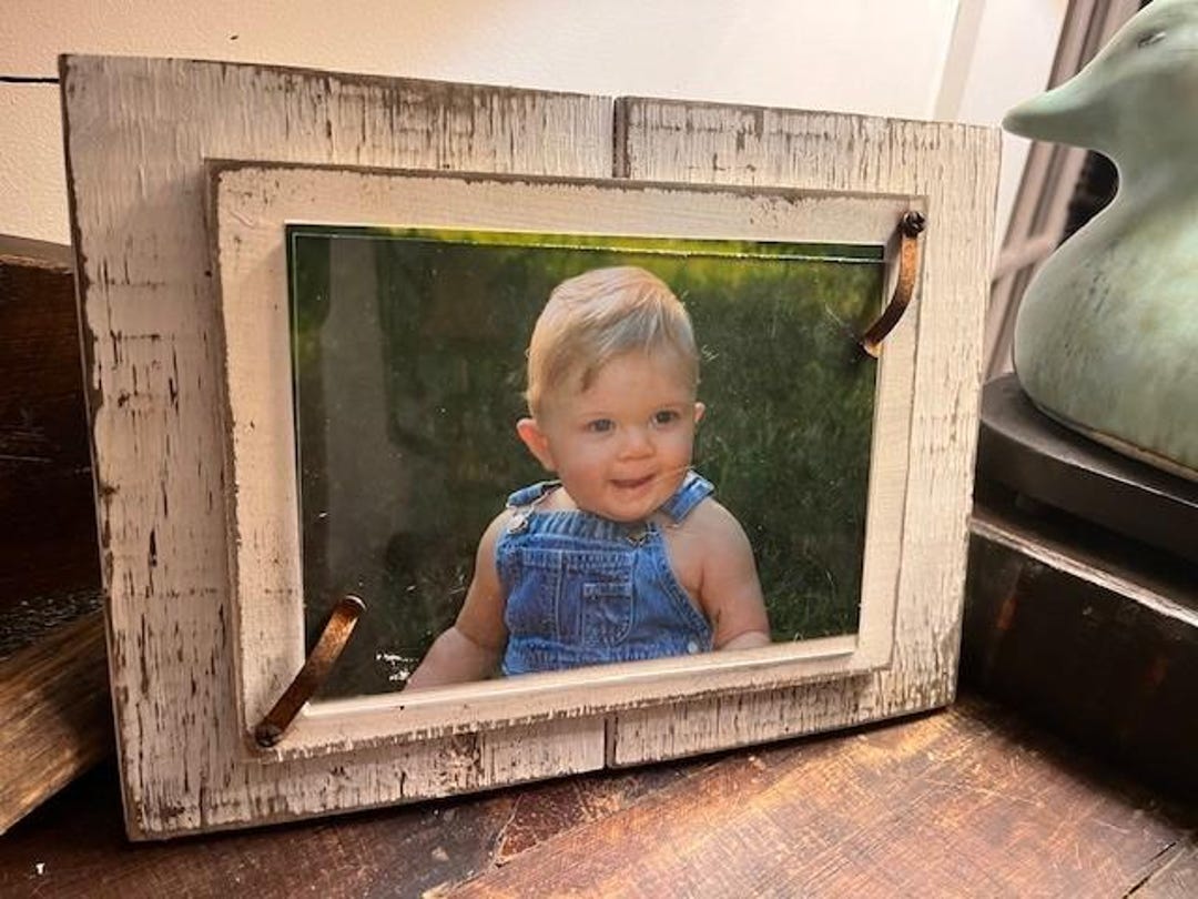 4x6 and 5x7 Rustic Stand up Picture Frame Made From Reclaimed Materials ...