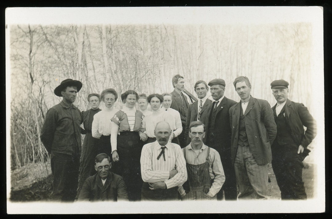Real Photo Postcard. Vernacular Photo. Large, Grimly Serious Family in ...