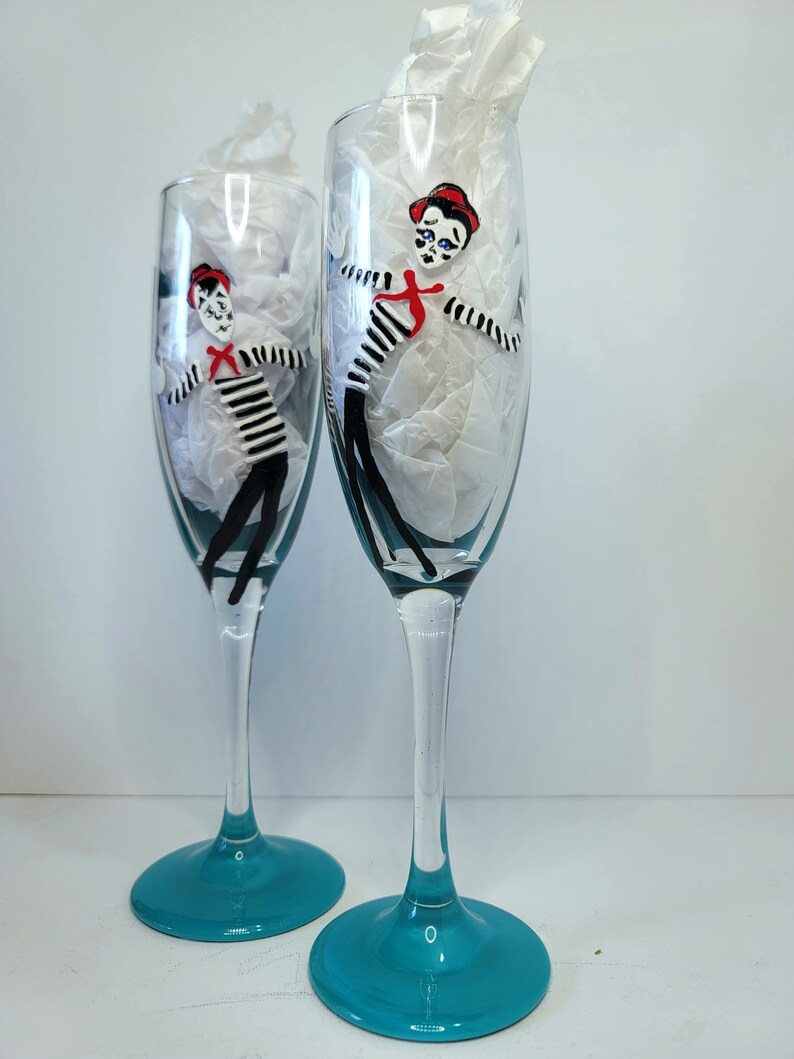3D Paris Mimes (set/2) Wine Glasses Hand Painted Dishwasher Safe - Etsy