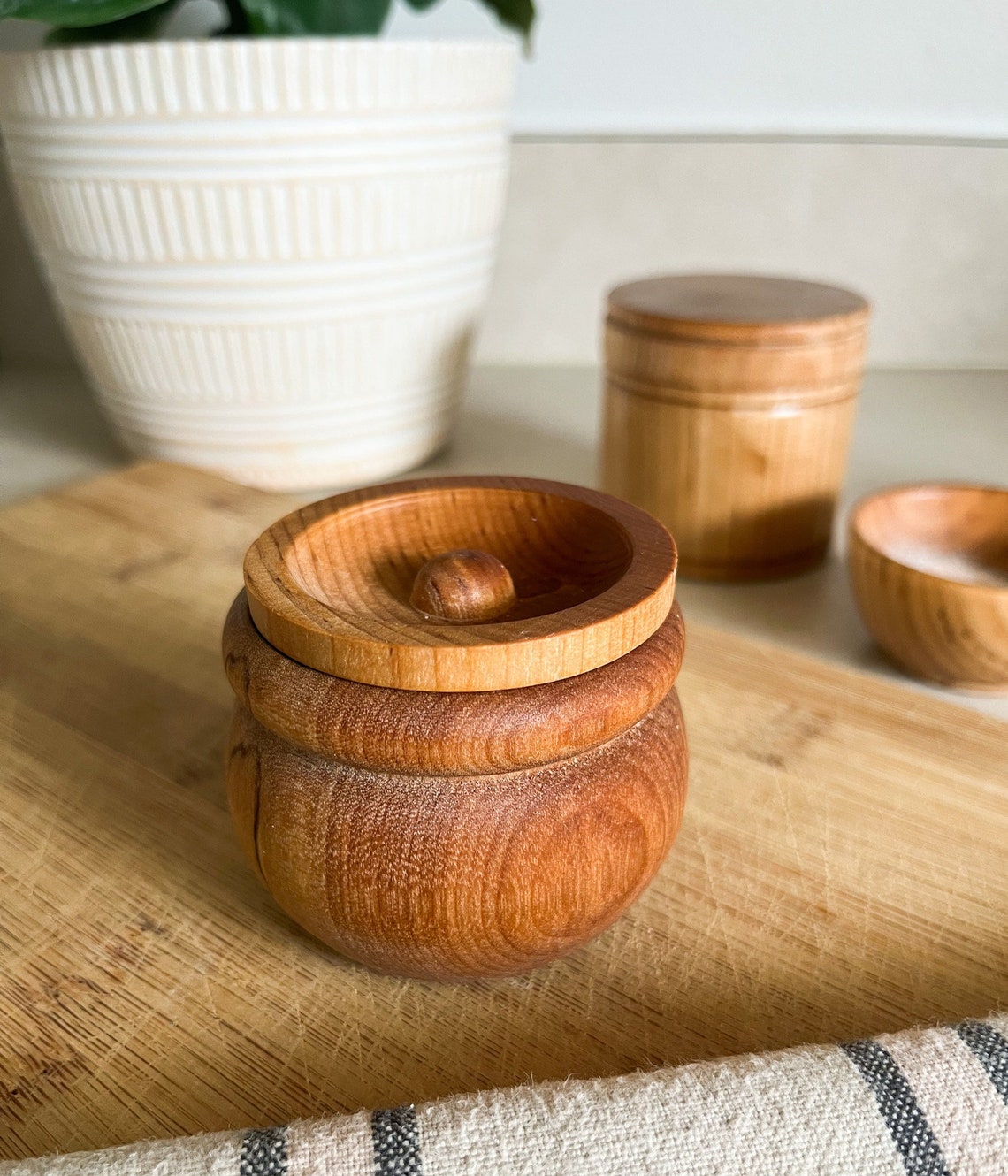 Pinch Pot With Lid, Mini Pot, Wooden Pot, Wooden Pinch Pot, Salt Cellar ...