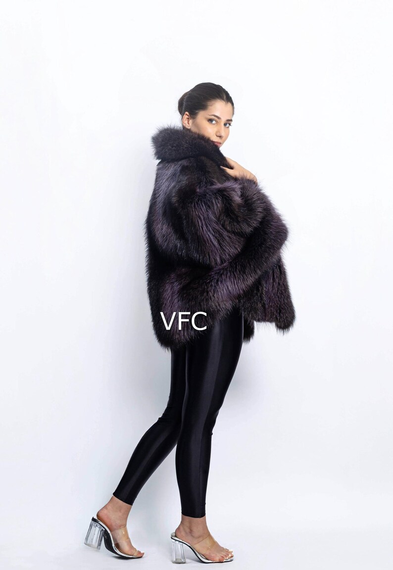 Natural Optical Gray Full Skin Finn Raccoon Fur Cape, Real Finn Raccoon ...