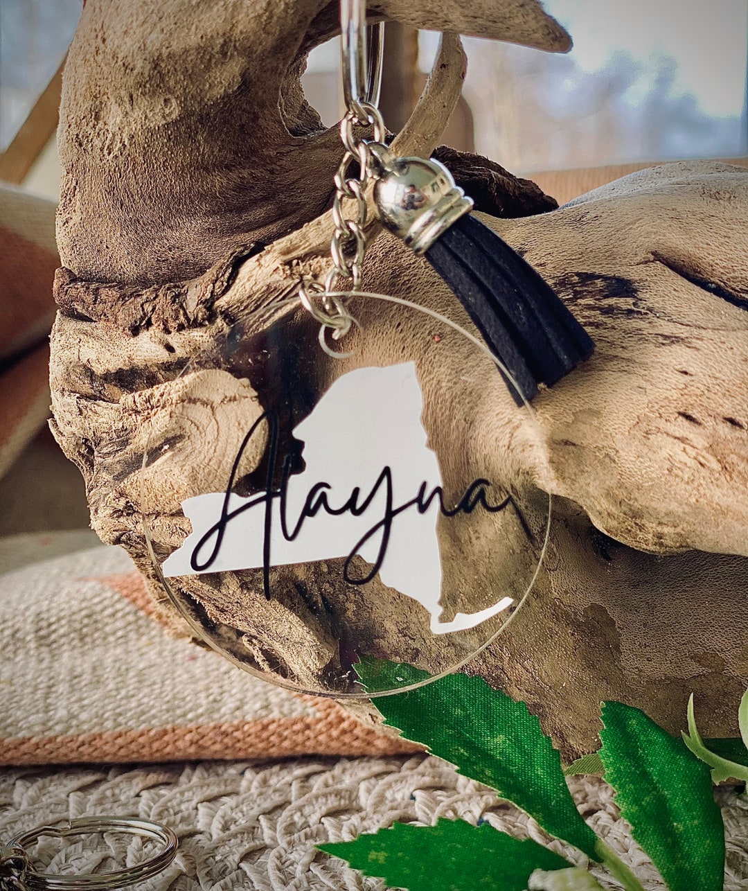 Personalized Name and State Keychain , Girly Keychain , Monogram State ...