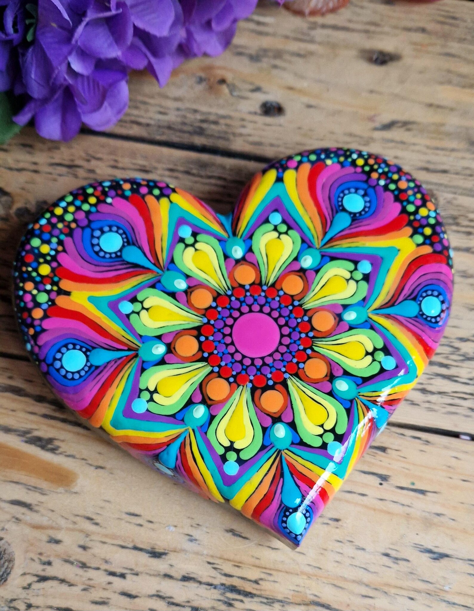 Mandala Heart, Mandala, Mandala Painting, Mandala Stone Hand Painted ...