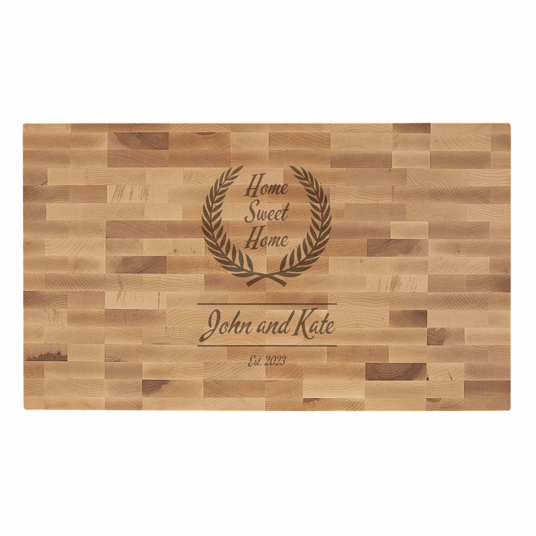 Personalized Butcher Block Floral Wreath With Custom Names Text ...