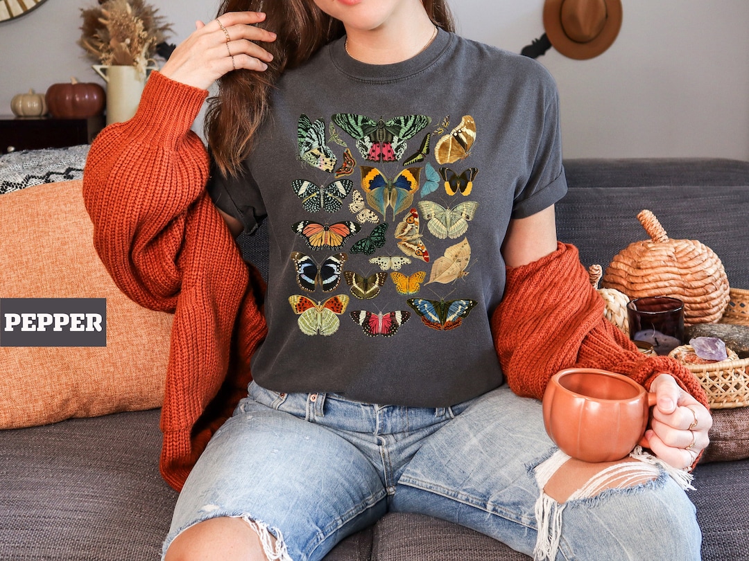 Comfort Colors Vintage Moth Shirt, Weirdcore T-shirt, Top Selling ...