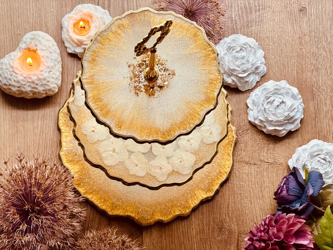 Epoxy Resin Cake Stand With White Hydrangeas | Golden Rim | 3-tier Cake ...