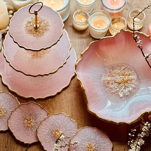 Resin Cake Stand - Etsy