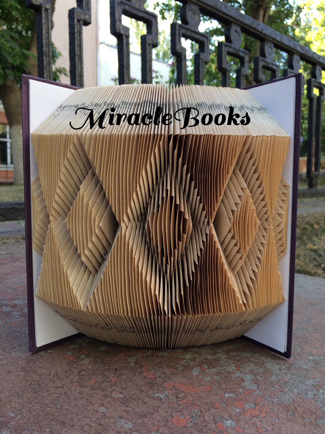 Geometric BOOK FOLDING PATTERN Figures 1 (triangles and Rhombuses ...