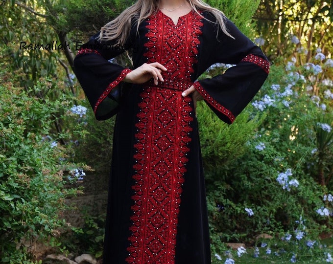 Palestinian Thobe Tatreez Dress Maxi Green With Golden Embroidery. - Etsy