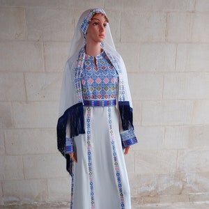 Palestinian Thobe Dress Tatreez White and Blue With Tarha Headpiece ...