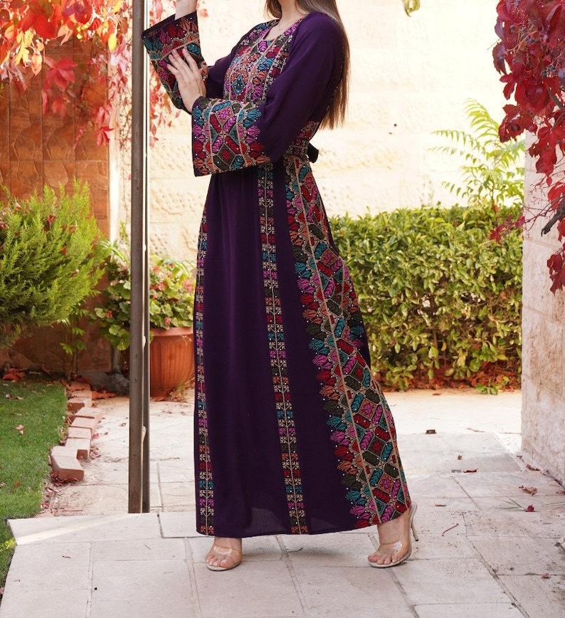 Palestinian Thobe Maxi Dress Tatreez Embroidery Six Strips - Etsy