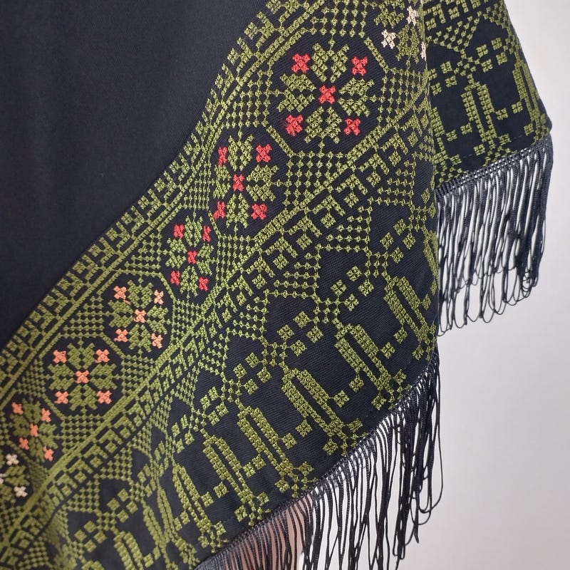 Green Tatreez Abaya - Etsy